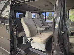 Black Opel Vivaro 2009 in Riga, with an engine capacity of 2.50 L and mileage of 516 thousand km for 6200 €, photo 15 on AUTOMOTO.COM.LV