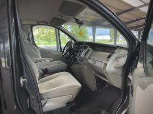 Black Opel Vivaro 2009 in Riga, with an engine capacity of 2.50 L and mileage of 516 thousand km for 6200 €, photo 16 on AUTOMOTO.COM.LV