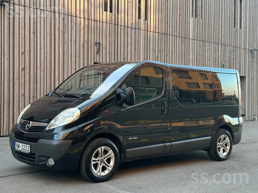Melns Opel Vivaro 2010 Rīga, ar dzinēja tilpumu 2.50 L un nobraukumu 235 tūkst. km par 7300 €, foto 2 vietnē AUTOMOTO.COM.LV