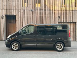 Melns Opel Vivaro 2010 Rīga, ar dzinēja tilpumu 2.50 L un nobraukumu 235 tūkst. km par 7300 €, foto 3 vietnē AUTOMOTO.COM.LV