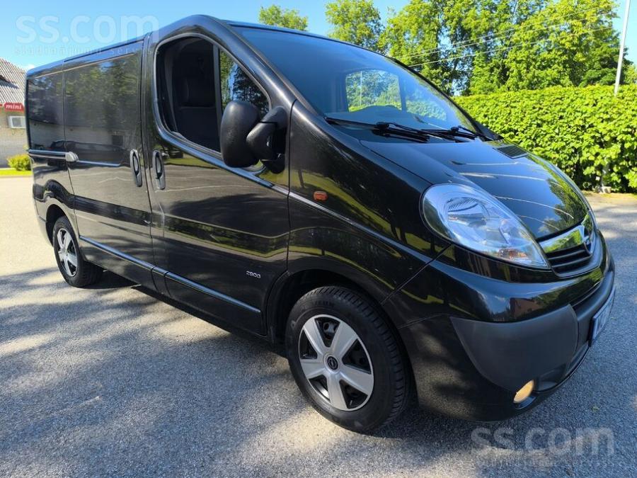 Melns Opel Vivaro 2010 Valmiera, ar dzinēja tilpumu 2.00 L un nobraukumu 277 tūkst. km par 5550 €, foto 3 vietnē AUTOMOTO.COM.LV