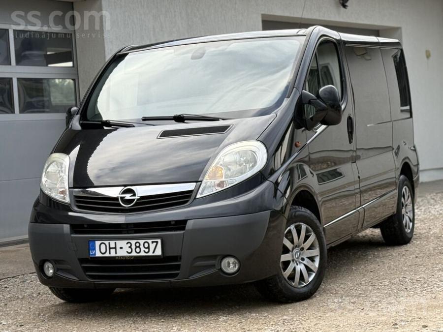 Melns Opel Vivaro 2010 Tukums, ar dzinēja tilpumu 2.00 L un nobraukumu 311 tūkst. km par 5000 €, foto 3 vietnē AUTOMOTO.COM.LV