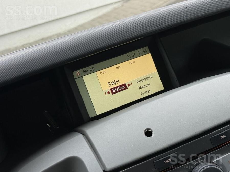 Melns Opel Vivaro 2010 Tukums, ar dzinēja tilpumu 2.00 L un nobraukumu 311 tūkst. km par 5000 €, foto 12 vietnē AUTOMOTO.COM.LV