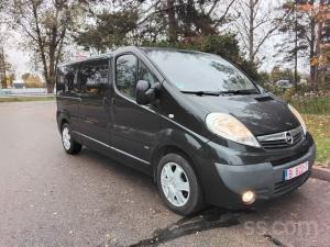Черный Опель Виваро 2010 в Рига, объемом двигателя 2.50 л и пробегом 290 тыс. км за 10850 €, фото 3 на AUTOMOTO.COM.LV