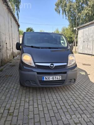 Melns Opel Vivaro 2011 Rīga, ar dzinēja tilpumu 2.00 L un nobraukumu 285 tūkst. km par 3590 €, foto 4 vietnē AUTOMOTO.COM.LV