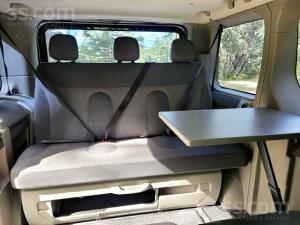 Black Opel Vivaro 2011 in Ventspils, with an engine capacity of 2.50 L and mileage of 291 thousand km for 11500 €, photo 20 on AUTOMOTO.COM.LV