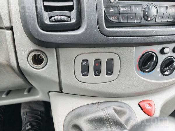 Melns Opel Vivaro 2012 Rīga, ar dzinēja tilpumu 2.00 L un nobraukumu 290 tūkst. km par 4950 €, foto 9 vietnē AUTOMOTO.COM.LV