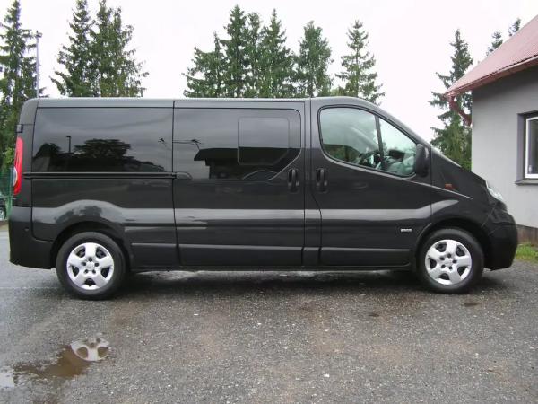 Melns Opel Vivaro 2012 Sigulda, ar dzinēja tilpumu 2.00 L un nobraukumu 250 tūkst. km par 11950 €, foto 7 vietnē AUTOMOTO.COM.LV