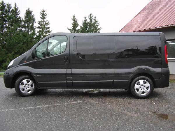 Melns Opel Vivaro 2012 Sigulda, ar dzinēja tilpumu 2.00 L un nobraukumu 250 tūkst. km par 11950 €, foto 8 vietnē AUTOMOTO.COM.LV