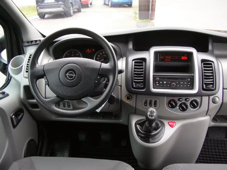 Melns Opel Vivaro 2012 Sigulda, ar dzinēja tilpumu 2.00 L un nobraukumu 250 tūkst. km par 11950 €, foto 16 vietnē AUTOMOTO.COM.LV
