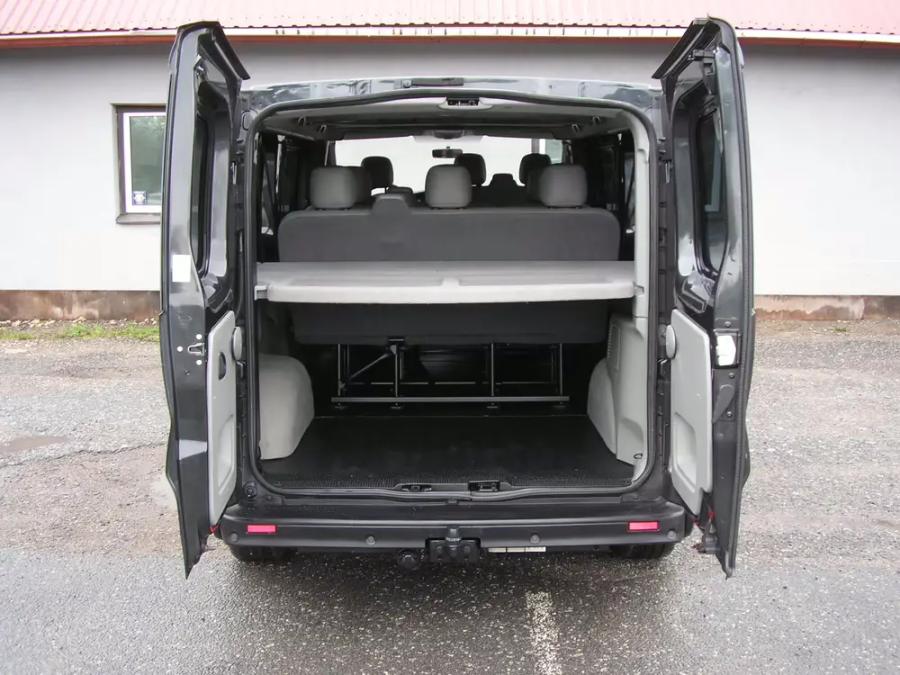 Melns Opel Vivaro 2012 Sigulda, ar dzinēja tilpumu 2.00 L un nobraukumu 250 tūkst. km par 11950 €, foto 23 vietnē AUTOMOTO.COM.LV