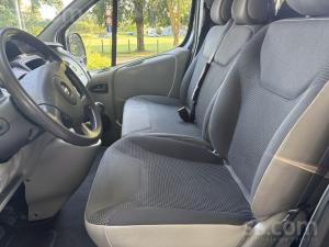 Black Opel Vivaro 2012 in Ogre, with an engine capacity of 2.00 L and mileage of 233 thousand km for 4890 €, photo 11 on AUTOMOTO.COM.LV