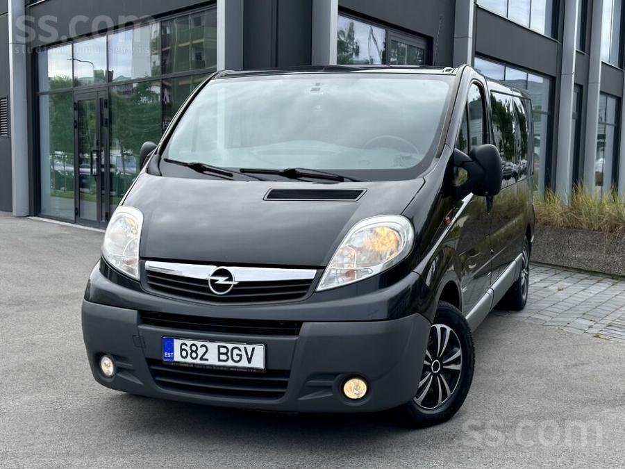 Melns Opel Vivaro 2012 Tallina, ar dzinēja tilpumu 2.00 L un nobraukumu 392 tūkst. km par 6999 €, foto 1 vietnē AUTOMOTO.COM.LV