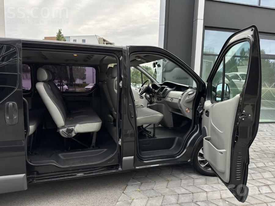 Melns Opel Vivaro 2012 Tallina, ar dzinēja tilpumu 2.00 L un nobraukumu 392 tūkst. km par 6999 €, foto 14 vietnē AUTOMOTO.COM.LV