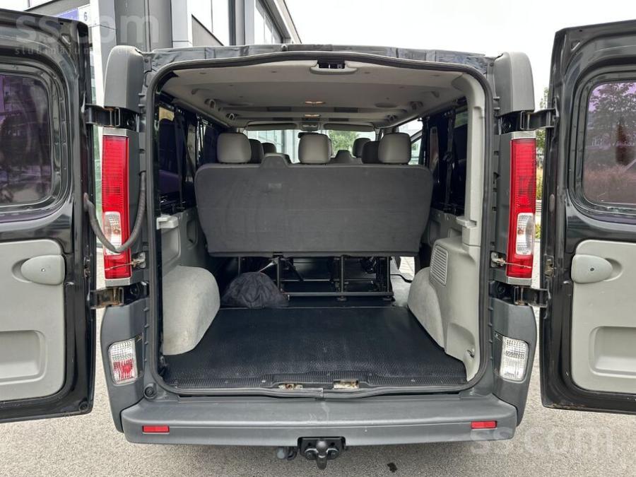 Melns Opel Vivaro 2012 Tallina, ar dzinēja tilpumu 2.00 L un nobraukumu 392 tūkst. km par 6999 €, foto 21 vietnē AUTOMOTO.COM.LV