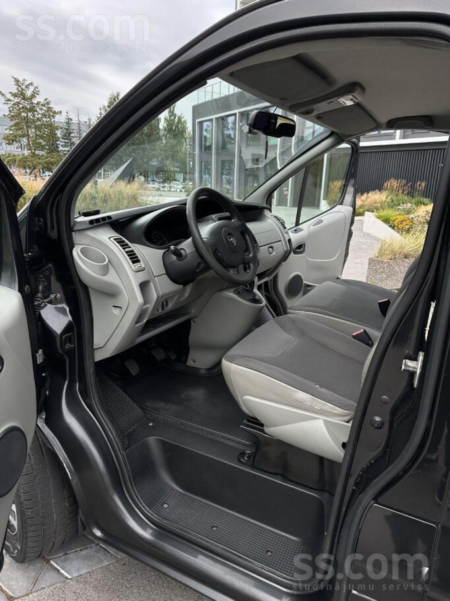 Melns Opel Vivaro 2012 Tallina, ar dzinēja tilpumu 2.00 L un nobraukumu 392 tūkst. km par 6999 €, foto 23 vietnē AUTOMOTO.COM.LV