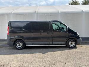 Melns Opel Vivaro 2012 Ogre, ar dzinēja tilpumu 2.00 L un nobraukumu 232 tūkst. km par 5250 €, foto  vietnē AUTOMOTO.COM.LV