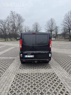Melns Opel Vivaro 2012 Ventspils, ar dzinēja tilpumu 2.00 L un nobraukumu 351 tūkst. km par 4600 €, foto 3 vietnē AUTOMOTO.COM.LV