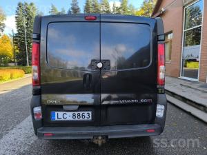 Черный Опель Виваро 2012 в Валмиера, объемом двигателя 2.00 л и пробегом 290 тыс. км за 6250 €, фото 8 на AUTOMOTO.COM.LV