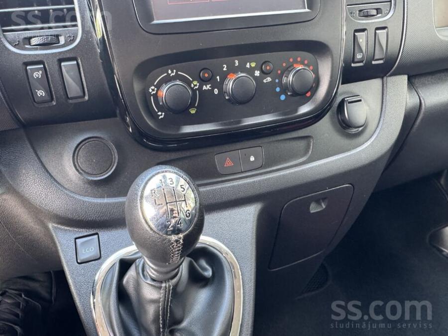 Black Opel Vivaro 2015 in Talsi, with an engine capacity of 1.60 L and mileage of 0 thousand km for 9995 €, photo 15 on AUTOMOTO.COM.LV