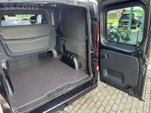 Black Opel Vivaro 2015 in Talsi, with an engine capacity of 1.60 L and mileage of 0 thousand km for 9995 €, photo 17 on AUTOMOTO.COM.LV