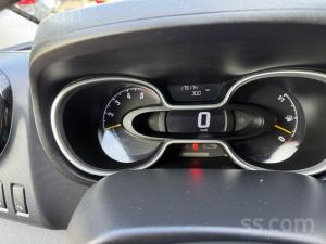 Black Opel Vivaro 2015 in Talsi, with an engine capacity of 1.60 L and mileage of 0 thousand km for 9995 €, photo 23 on AUTOMOTO.COM.LV