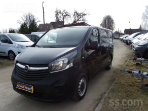 Black Opel Vivaro 2015 in Valka, with an engine capacity of 1.60 L and mileage of 179 thousand km for 7500 €, photo 4 on AUTOMOTO.COM.LV