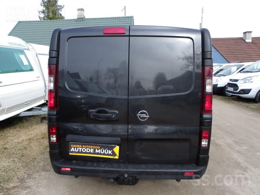 Black Opel Vivaro 2015 in Valka, with an engine capacity of 1.60 L and mileage of 179 thousand km for 7500 €, photo 7 on AUTOMOTO.COM.LV