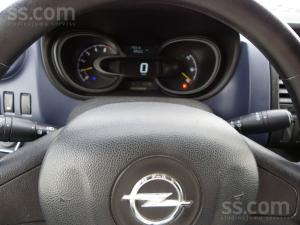 Black Opel Vivaro 2015 in Valka, with an engine capacity of 1.60 L and mileage of 179 thousand km for 7500 €, photo 9 on AUTOMOTO.COM.LV