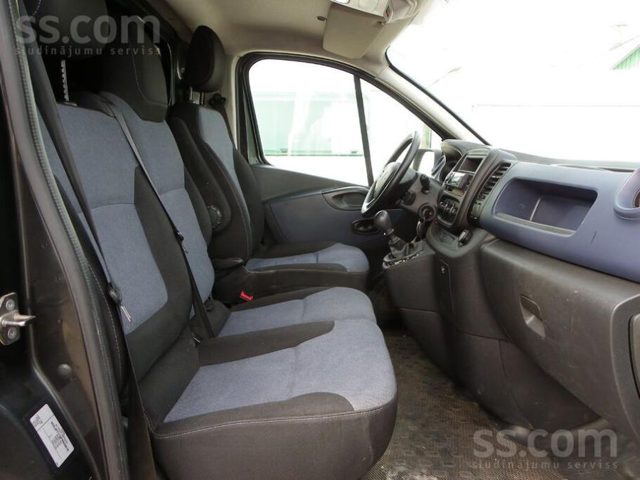 Black Opel Vivaro 2015 in Valka, with an engine capacity of 1.60 L and mileage of 179 thousand km for 7500 €, photo 14 on AUTOMOTO.COM.LV