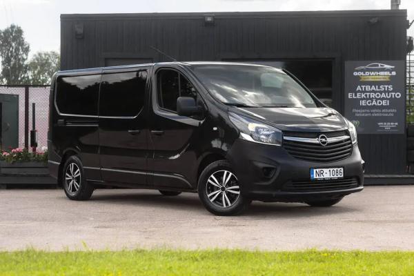 Melns Opel Vivaro 2015 Jelgava, ar dzinēja tilpumu 1.60 L un nobraukumu 298 tūkst. km par 10000 €, foto 3 vietnē AUTOMOTO.COM.LV