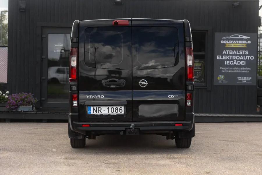 Melns Opel Vivaro 2015 Jelgava, ar dzinēja tilpumu 1.60 L un nobraukumu 298 tūkst. km par 10000 €, foto 6 vietnē AUTOMOTO.COM.LV
