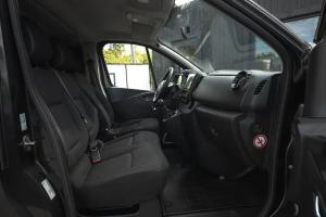 Melns Opel Vivaro 2015 Jelgava, ar dzinēja tilpumu 1.60 L un nobraukumu 298 tūkst. km par 10000 €, foto 8 vietnē AUTOMOTO.COM.LV