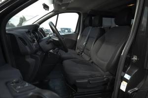 Melns Opel Vivaro 2015 Jelgava, ar dzinēja tilpumu 1.60 L un nobraukumu 298 tūkst. km par 10000 €, foto 19 vietnē AUTOMOTO.COM.LV