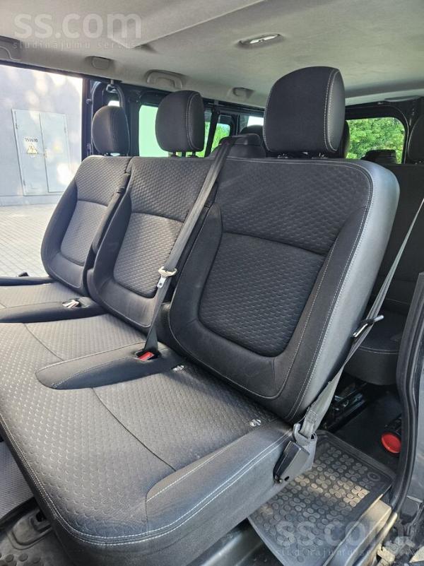 Melns Opel Vivaro 2017 Rīga, ar dzinēja tilpumu 1.60 L un nobraukumu 223 tūkst. km par 10900 €, foto 8 vietnē AUTOMOTO.COM.LV