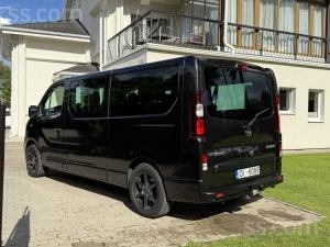 Black Opel Vivaro 2017 in Riga, with an engine capacity of 1.60 L and mileage of 130 thousand km for 15800 €, photo 11 on AUTOMOTO.COM.LV