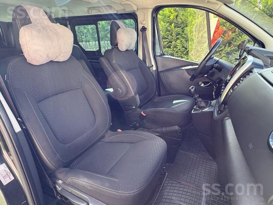 Black Opel Vivaro 2017 in Riga, with an engine capacity of 1.60 L and mileage of 130 thousand km for 15800 €, photo 22 on AUTOMOTO.COM.LV
