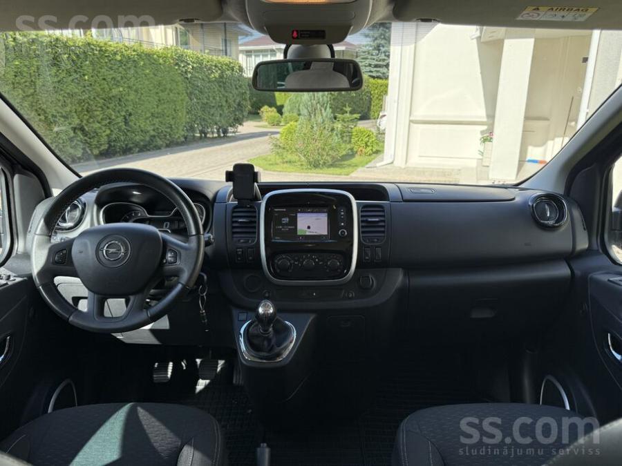 Black Opel Vivaro 2017 in Riga, with an engine capacity of 1.60 L and mileage of 130 thousand km for 15800 €, photo 30 on AUTOMOTO.COM.LV
