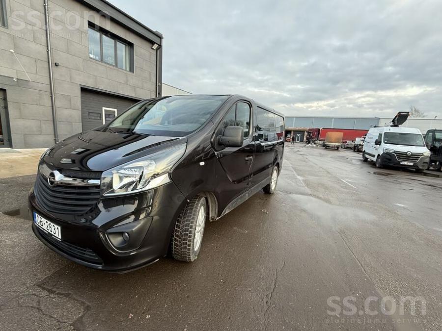 Melns Opel Vivaro 2018 Rīga, ar dzinēja tilpumu 1.60 L un nobraukumu 223 tūkst. km par 9900 €, foto 1 vietnē AUTOMOTO.COM.LV