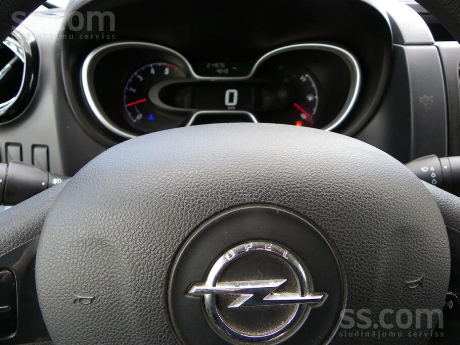 Black Opel Vivaro 2018 in Valka, with an engine capacity of 1.60 L and mileage of 214 thousand km for 9500 €, photo 10 on AUTOMOTO.COM.LV