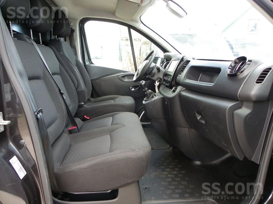 Black Opel Vivaro 2018 in Valka, with an engine capacity of 1.60 L and mileage of 214 thousand km for 9500 €, photo 18 on AUTOMOTO.COM.LV