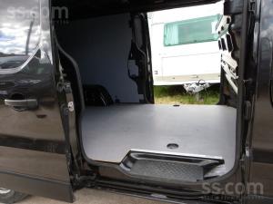 Black Opel Vivaro 2018 in Valka, with an engine capacity of 1.60 L and mileage of 214 thousand km for 9500 €, photo 20 on AUTOMOTO.COM.LV