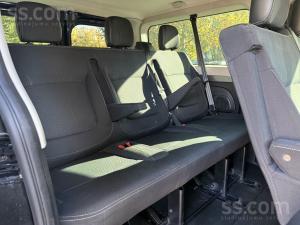 Black Opel Vivaro 2020 in Riga, with an engine capacity of 1.60 L and mileage of 137 thousand km for 15700 €, photo 10 on AUTOMOTO.COM.LV
