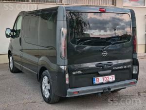 Black Opel Vivaro 2003 in Ogre, with an engine capacity of 1.90 L and mileage of 320 thousand km for 6650 €, photo 7 on AUTOMOTO.COM.LV