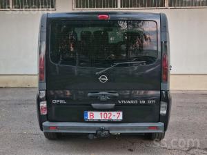 Black Opel Vivaro 2003 in Ogre, with an engine capacity of 1.90 L and mileage of 320 thousand km for 6650 €, photo 8 on AUTOMOTO.COM.LV