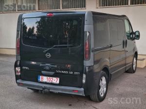 Black Opel Vivaro 2003 in Ogre, with an engine capacity of 1.90 L and mileage of 320 thousand km for 6650 €, photo 9 on AUTOMOTO.COM.LV