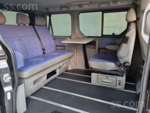 Black Opel Vivaro 2003 in Ogre, with an engine capacity of 1.90 L and mileage of 320 thousand km for 6650 €, photo 12 on AUTOMOTO.COM.LV