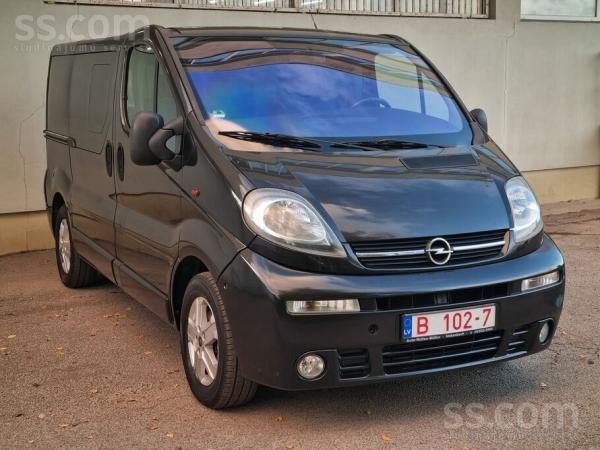 Melns Opel Vivaro 2003 Ogre, ar dzinēja tilpumu 1.90 L un nobraukumu 320 tūkst. km par 6650 €, foto 4 vietnē AUTOMOTO.COM.LV