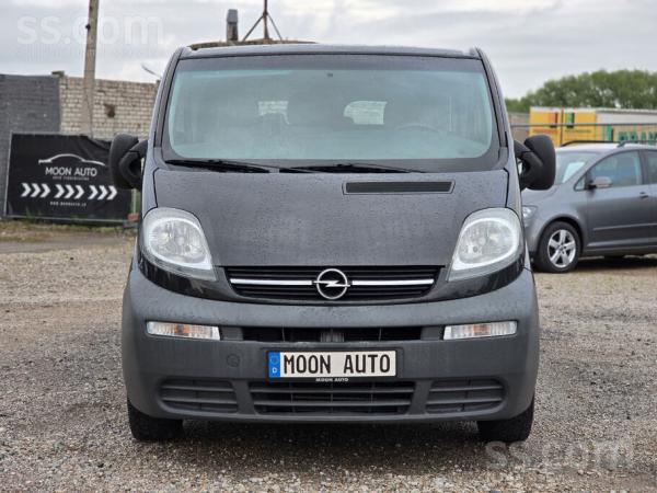 Melns Opel Vivaro 2005 Liepāja, ar dzinēja tilpumu 1.90 L un nobraukumu 0 tūkst. km par 5490 €, foto 3 vietnē AUTOMOTO.COM.LV