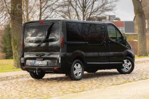Black Opel Vivaro 2005 in Jelgava, with an engine capacity of 1.90 L and mileage of 365 thousand km for 4500 €, photo 6 on AUTOMOTO.COM.LV